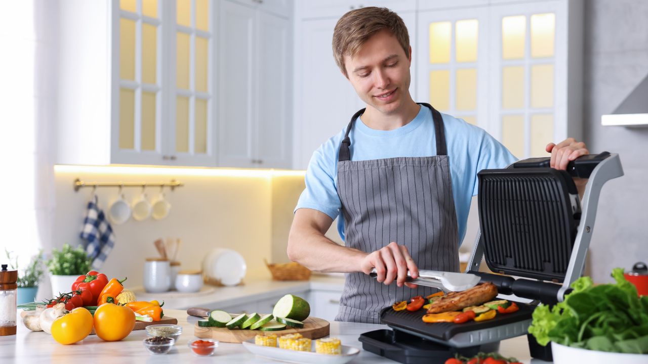 Widowed father recreated his late wife's recipes for their grieving ...