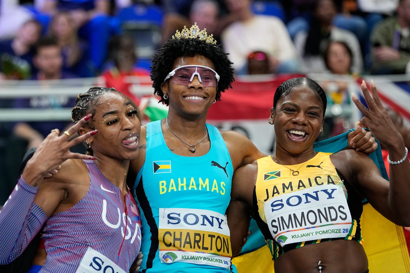 Devynne Charlton matches her own world record of 7.65 in 60-meter ...