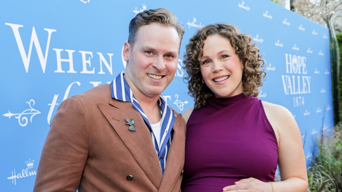WCTH’s Erin Krakow & Ben Rosenbaum share sweet update on Mother’s Day