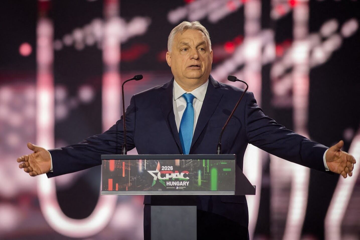 US and Russia back Orban