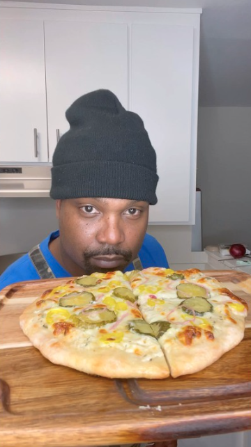 Dill pickle pizza, bold & tangy flavor explosion