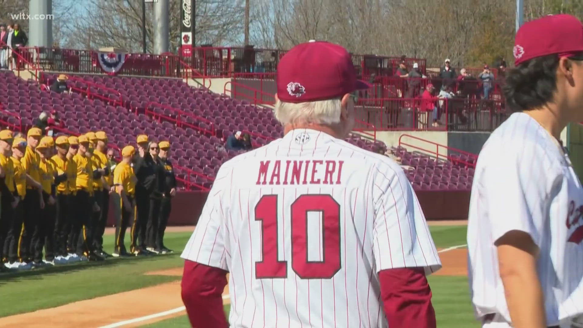 Paul Mainieri steps down as USC baseball coach after nearly two years