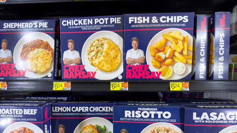 10 foods to avoid buying frozen