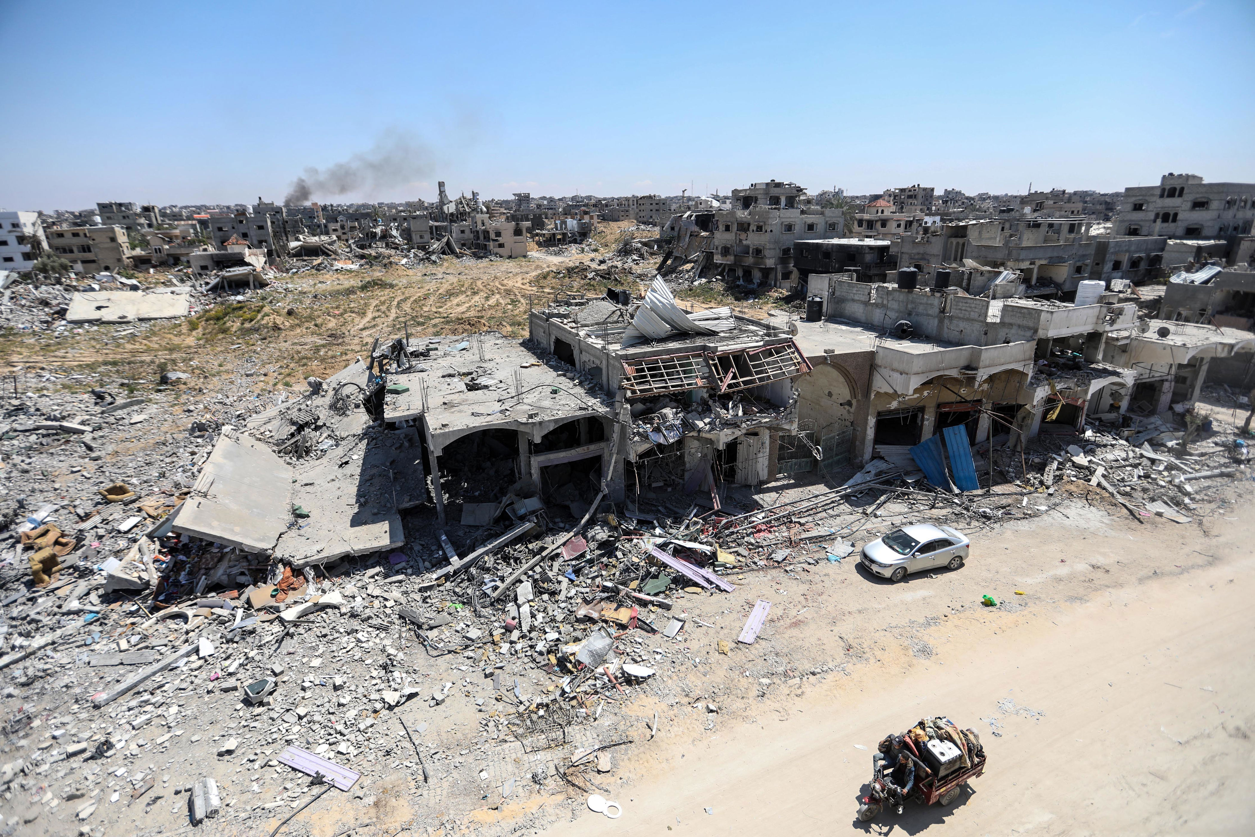 Israeli air strikes on Gaza kill four Palestinians