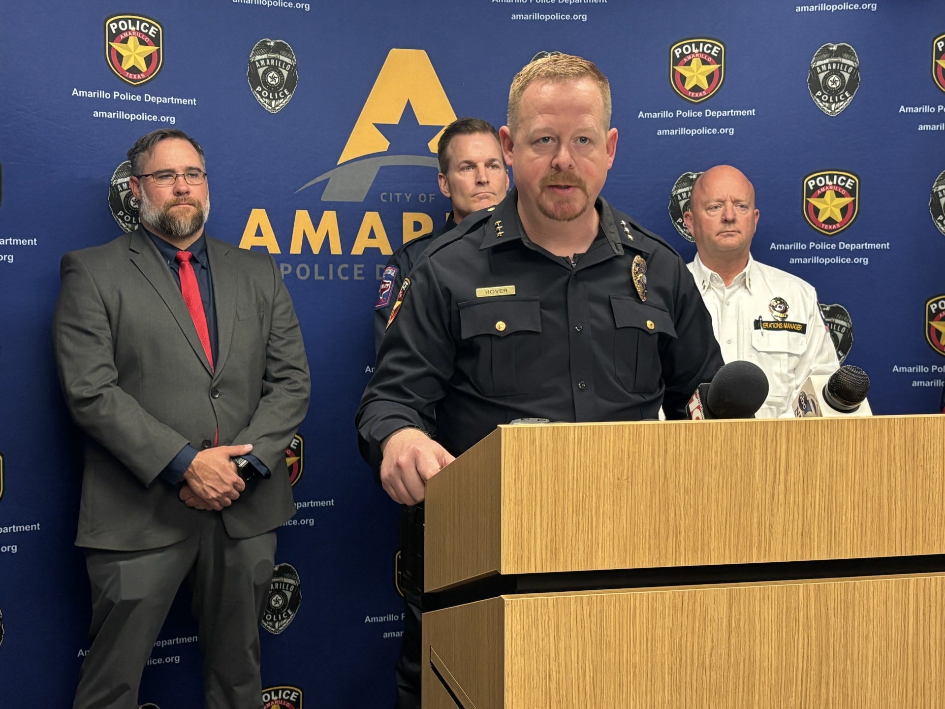 Amarillo police ID shooting victims, suspect still sought