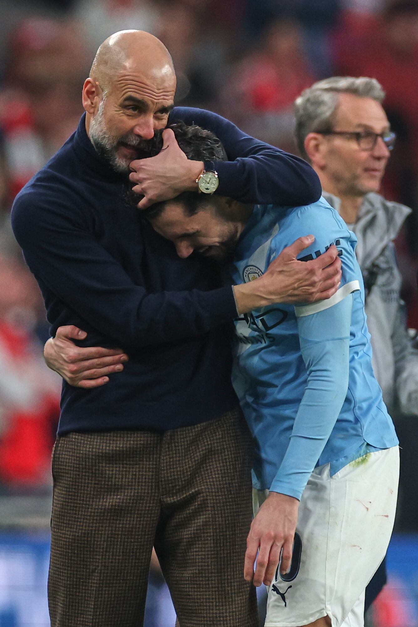 Guardiola sets League Cup record with fifth title