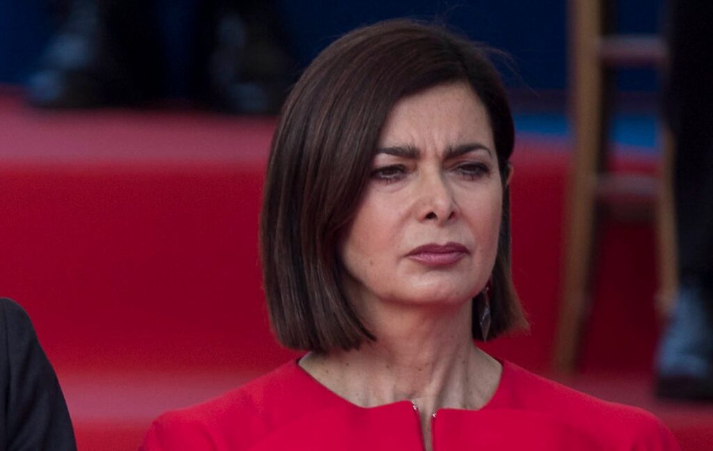 Bossi morto, Laura Boldrini “Non ci mancherà, era violento e razzista”