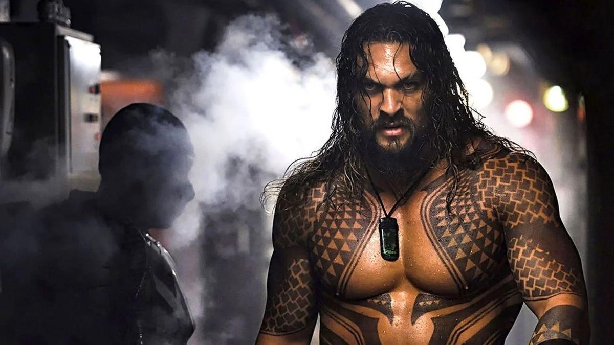 Jason Momoa escapa de su casa en Hawái tras inundaciones devastadoras ...