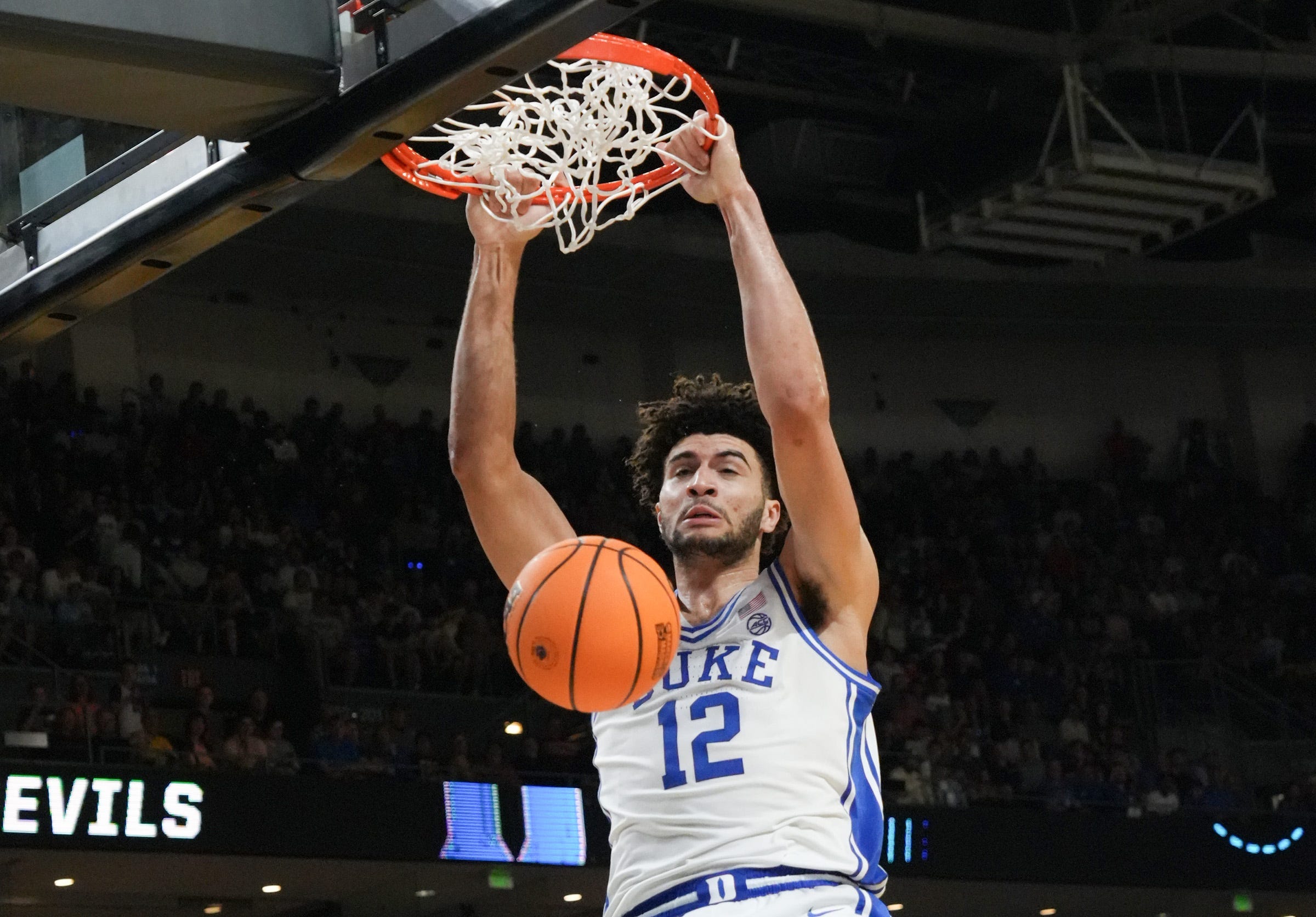 Cameron Boozer awarded Oscar Robertson Trophy, Wayman Tisdale Award