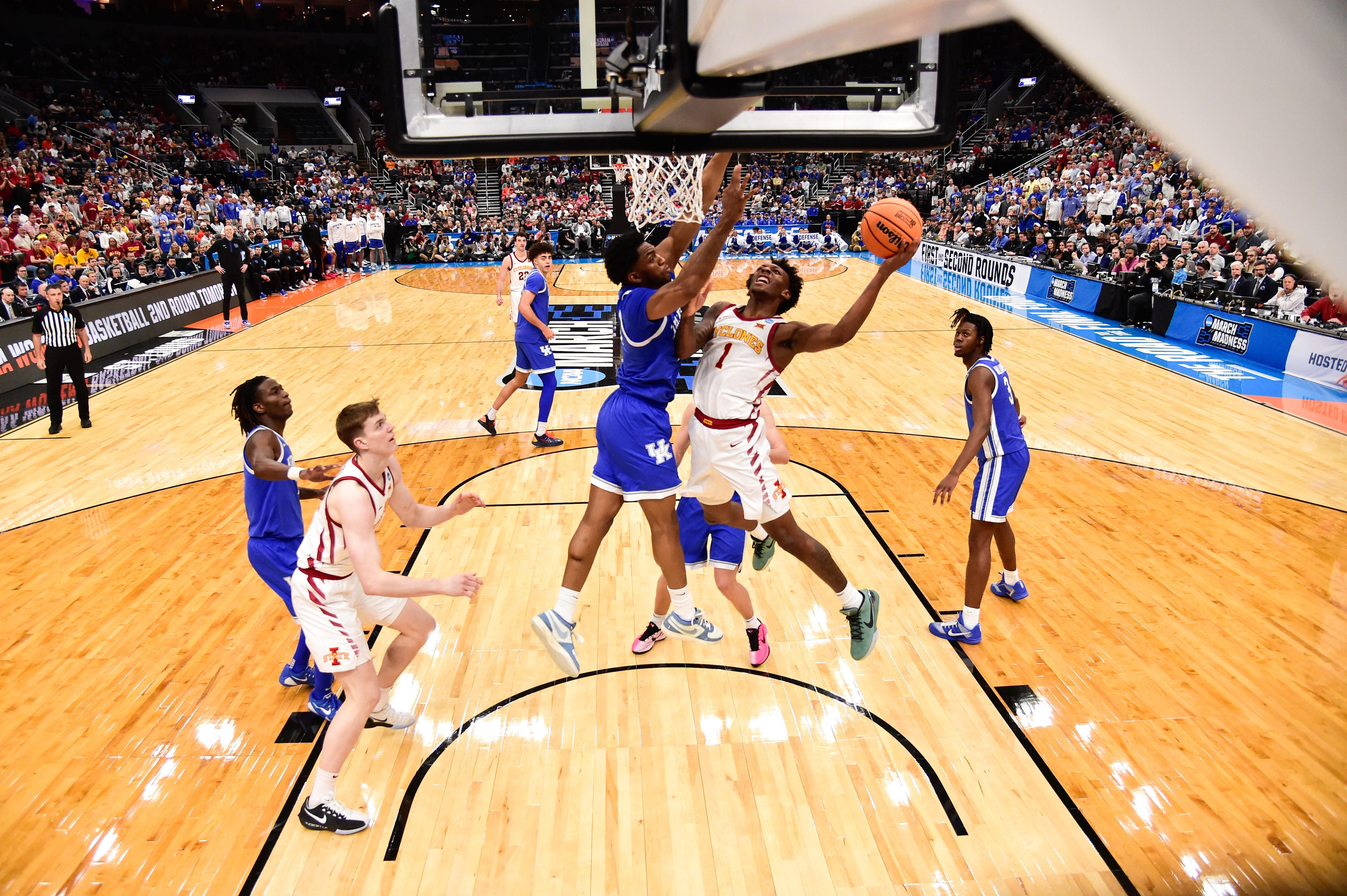 USA TODAY Sports Network picks for Iowa State vs Tennessee in Sweet 16