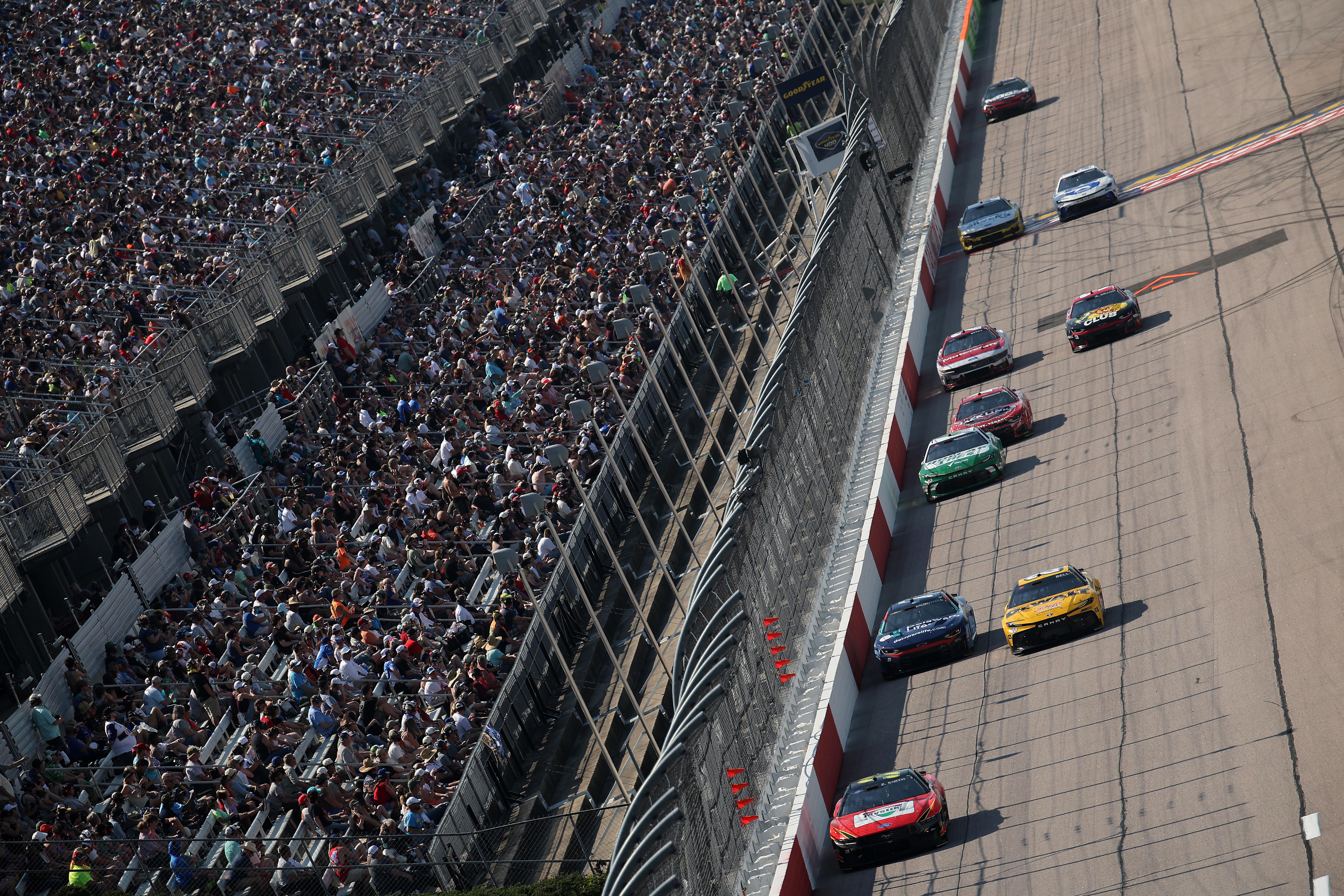 NASCAR results for Darlington race, full finishing order