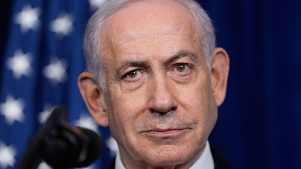 World War 3, Rothschild banking in Iran: Former Trump ally reveals ...