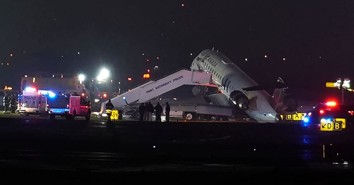 Air Canada Express plane crashes into fire truck at New York’s ...