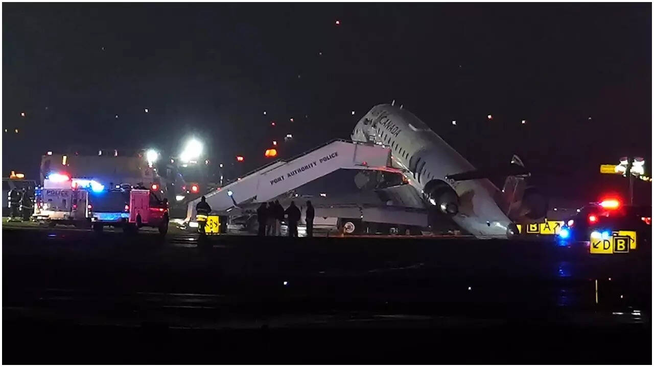 'Messed up': Air traffic controller audio captures moments before ...