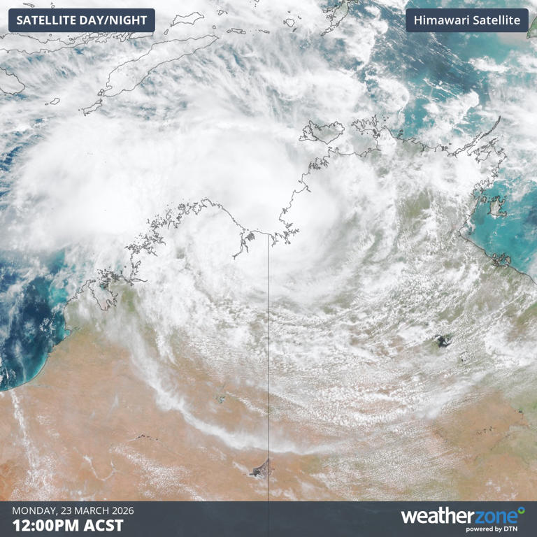Will tropical cyclone Narelle hit Perth?