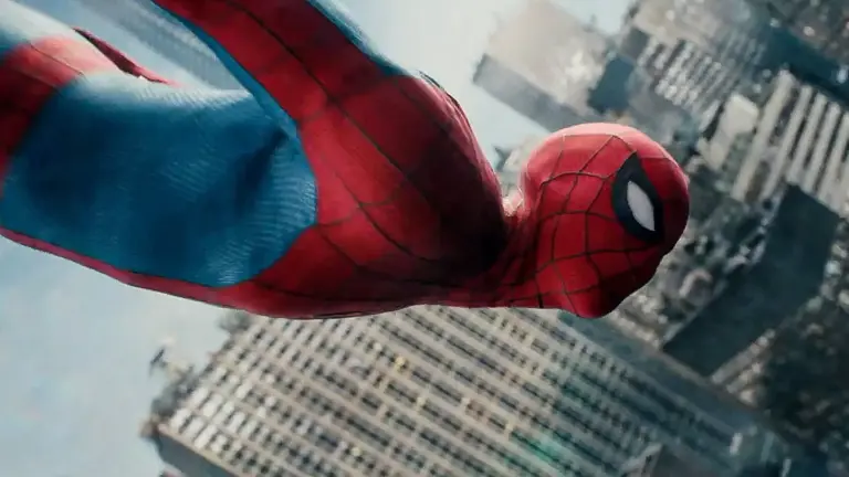 Tom Holland se lanza en picado a impartir justicia arácnida en el nuevo ...