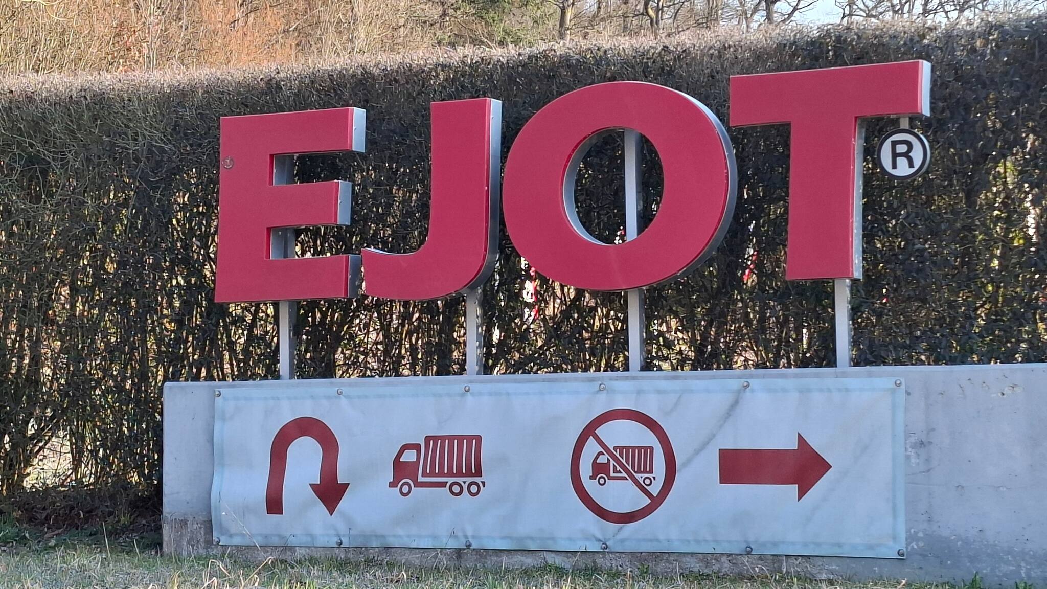 Feuerwehr-Einsatz bei Ejot in Bad Berleburg: hoher Schaden in ...