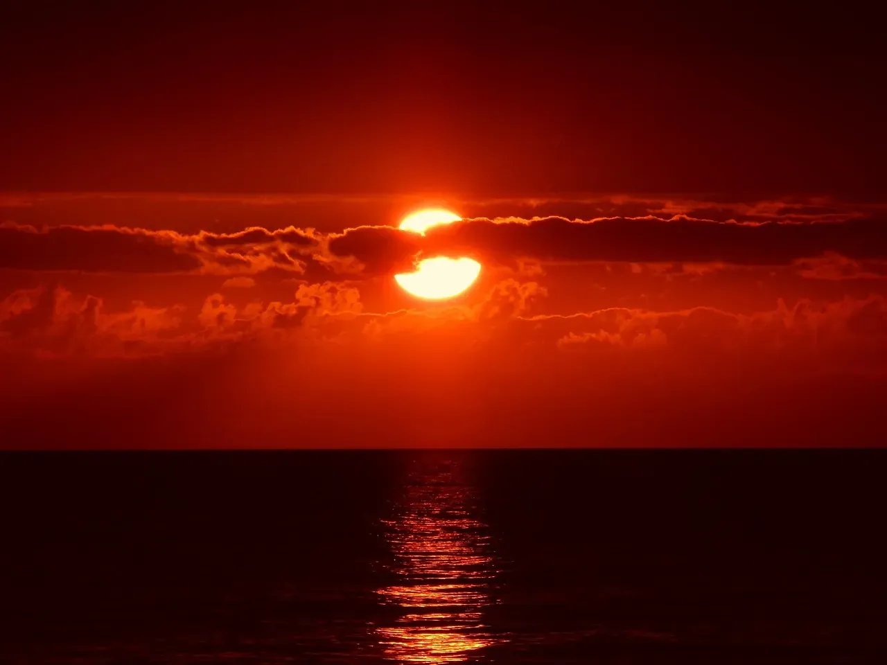 12 simple weather signs that often mean a storm is coming