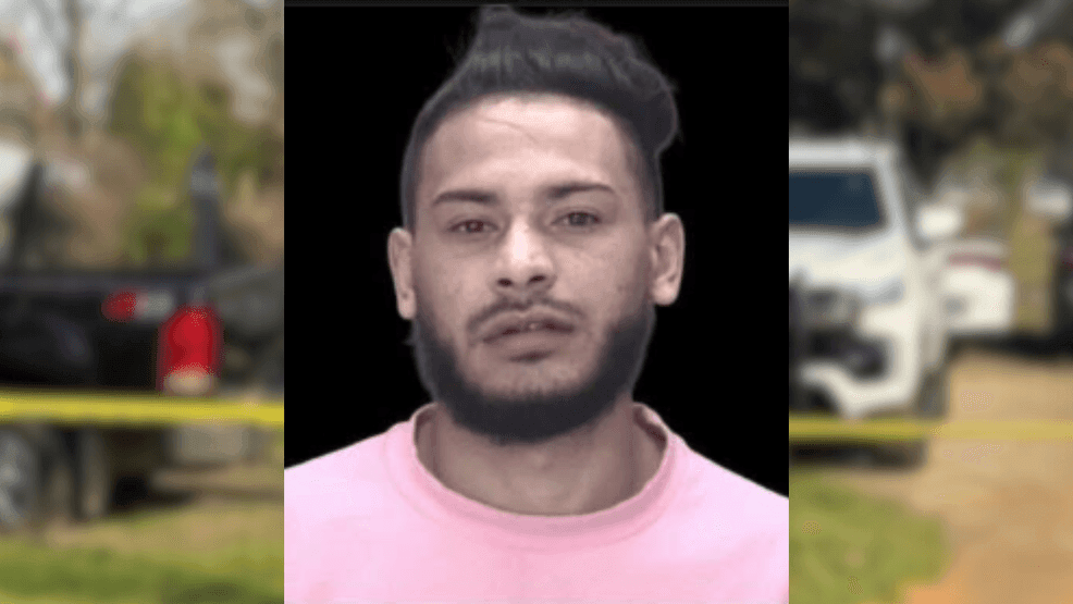Man facing murder charges after 3 found dead in Robeson Co. home