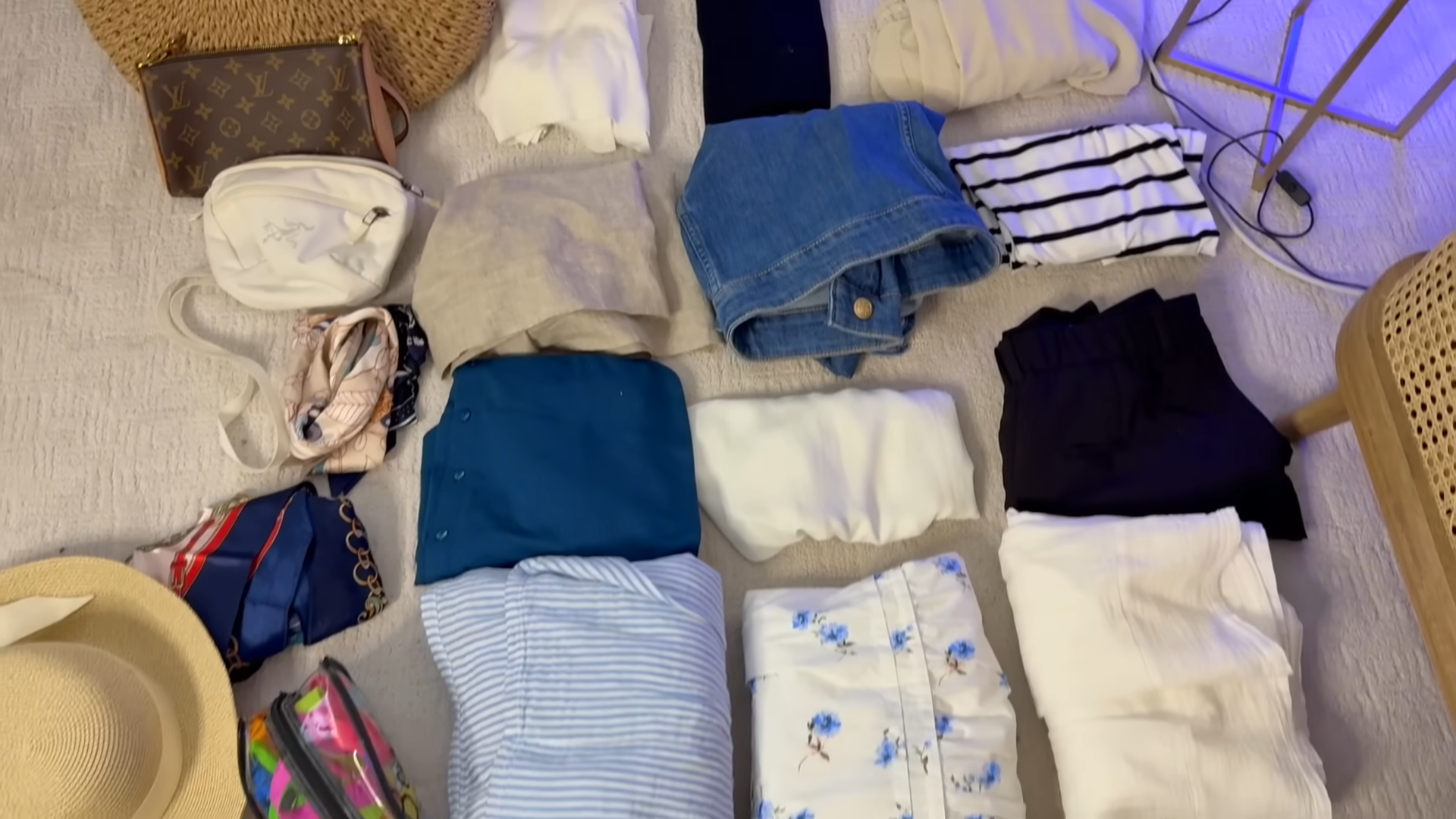 Try this viral packing trick - you’ll pack less and bring more