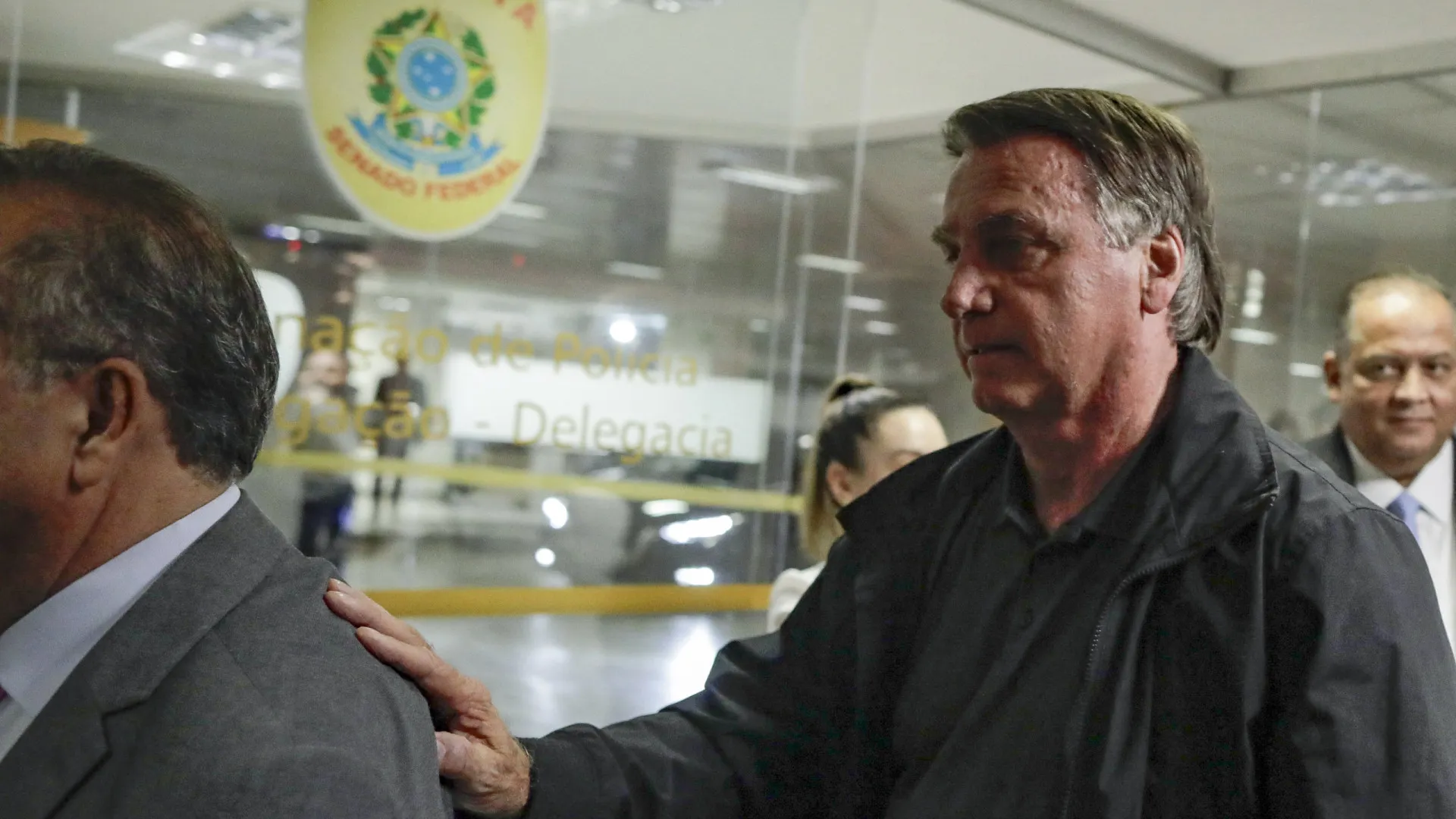 PGR dá parecer favorável à prisão domiciliar de Bolsonaro