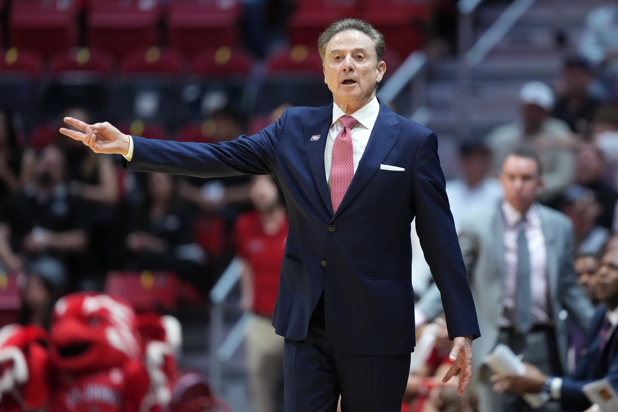 St. John's coach Rick Pitino reveals incredible fact about Dylan ...