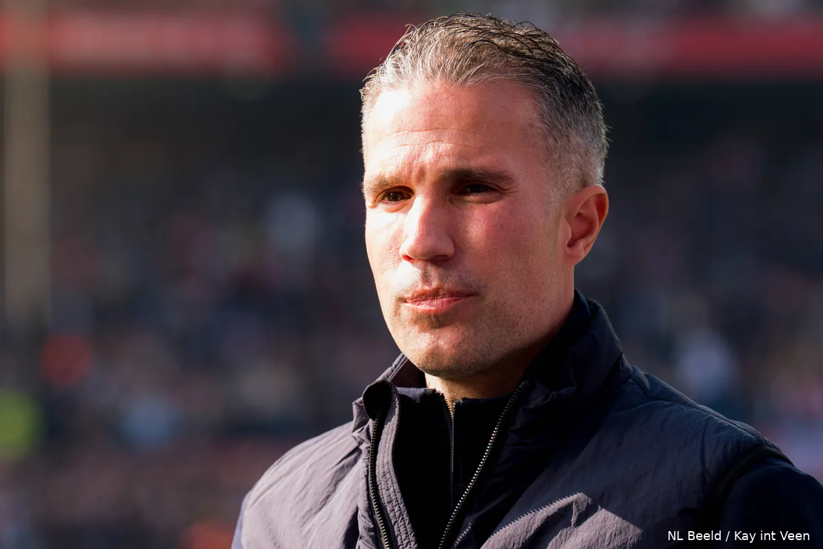 Feyenoord mist ook buitenspelers, dus misschien is dit een uitgelezen kans