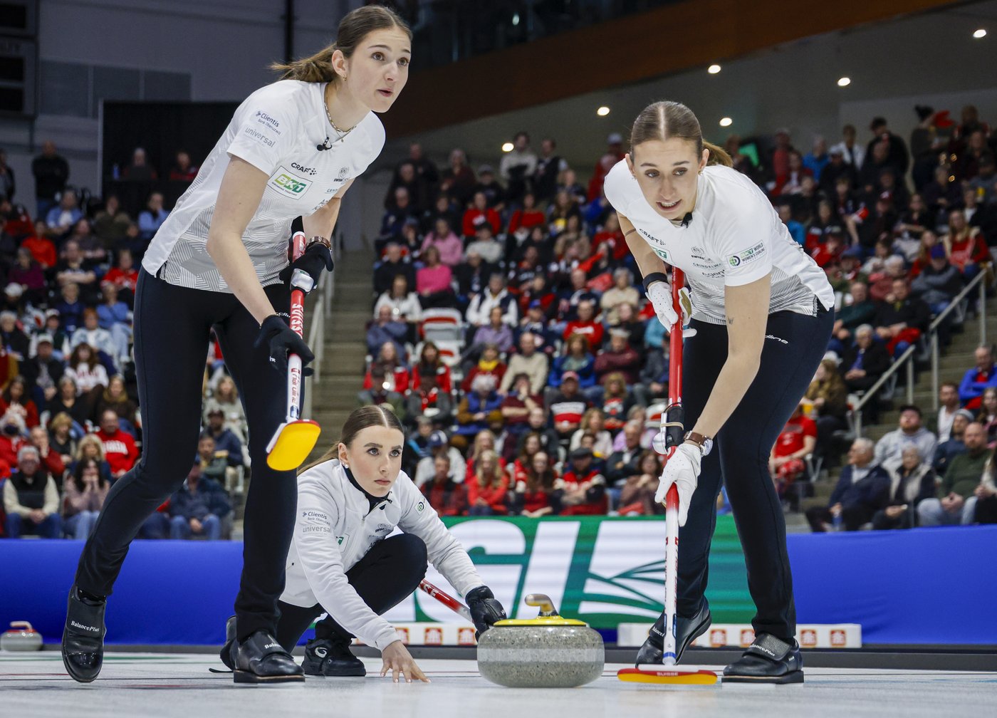 Switzerland's Schwaller beats Canada's Einarson 7-5 for women's world ...