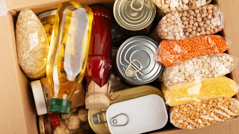5 tips for stocking up on non-perishable food without breaking the bank