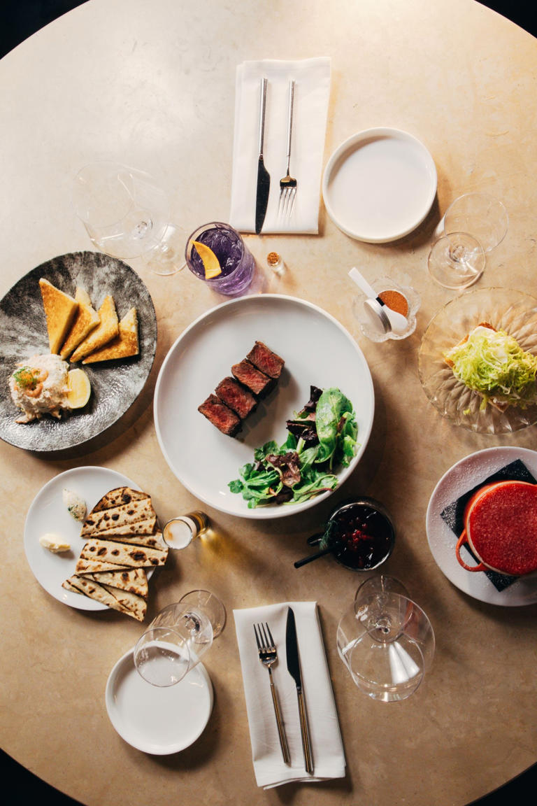 What is girl dinner? Palm Beach County restaurants offering specials