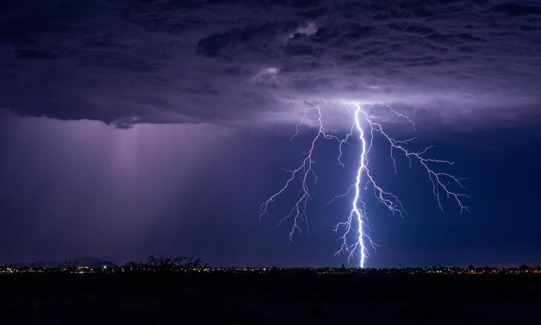 Exactly what happens when you get struck by lightning - survivors ...