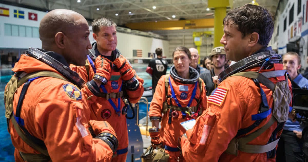Artemis II commander Reid Wiseman shares update on crew stepping up ...