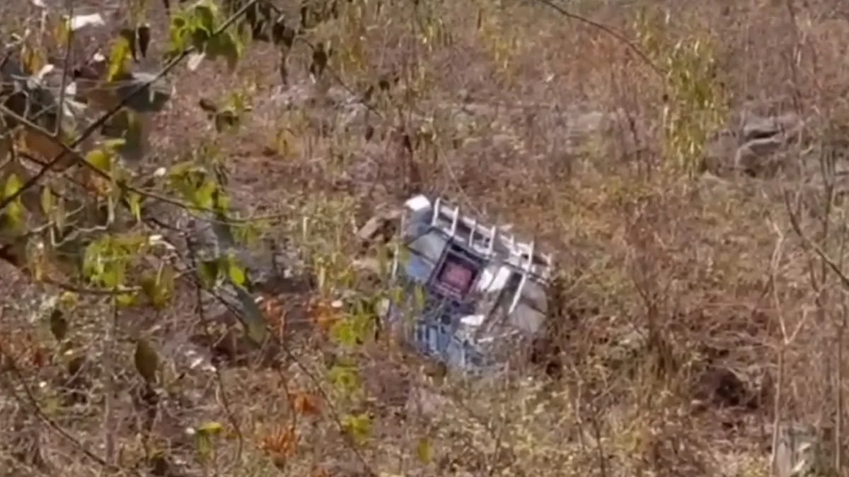 One dead, 16 injured in Chhattisgarh ropeway tragedy, FIR filed