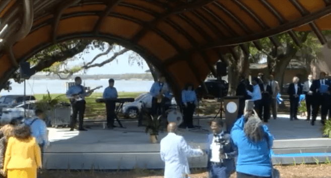 Southern University unveils bell-shaped amphitheater overlooking ...