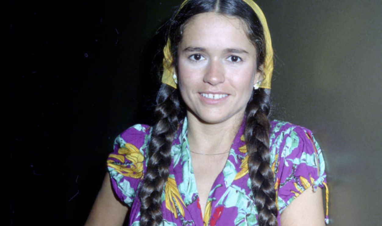 Nicolette Larson turned Neil Young’s 'Lotta Love' into a top 10 hit ...