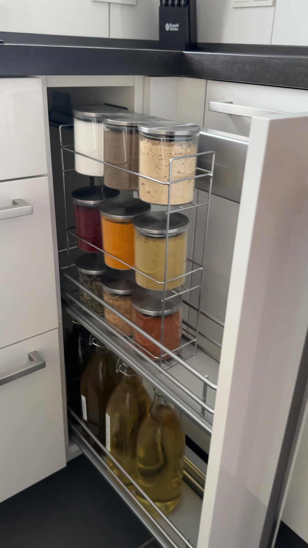 Satisfying kitchen organizing clean and order
