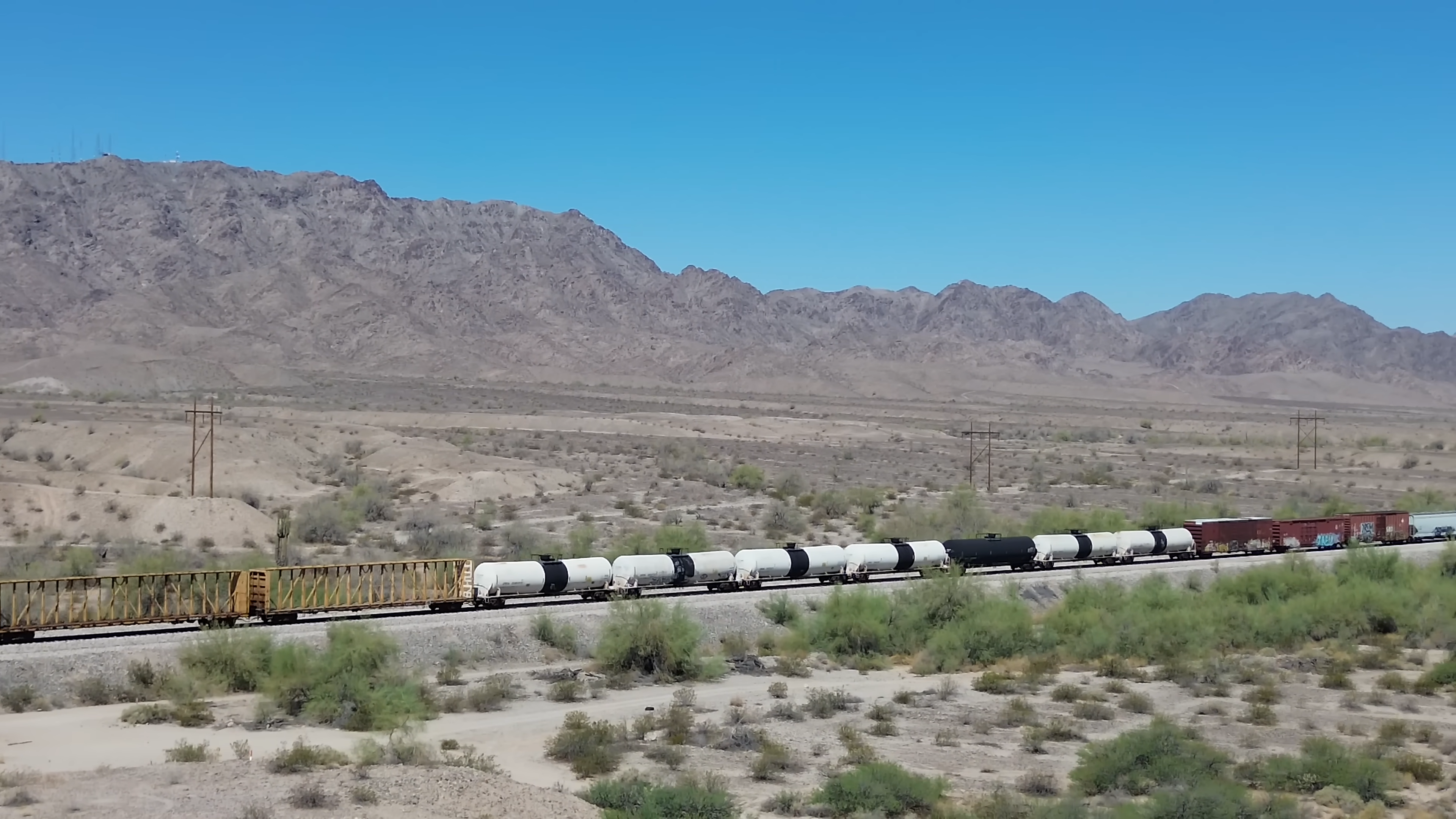 25 days across the desert - the road that nearly killed every traveler