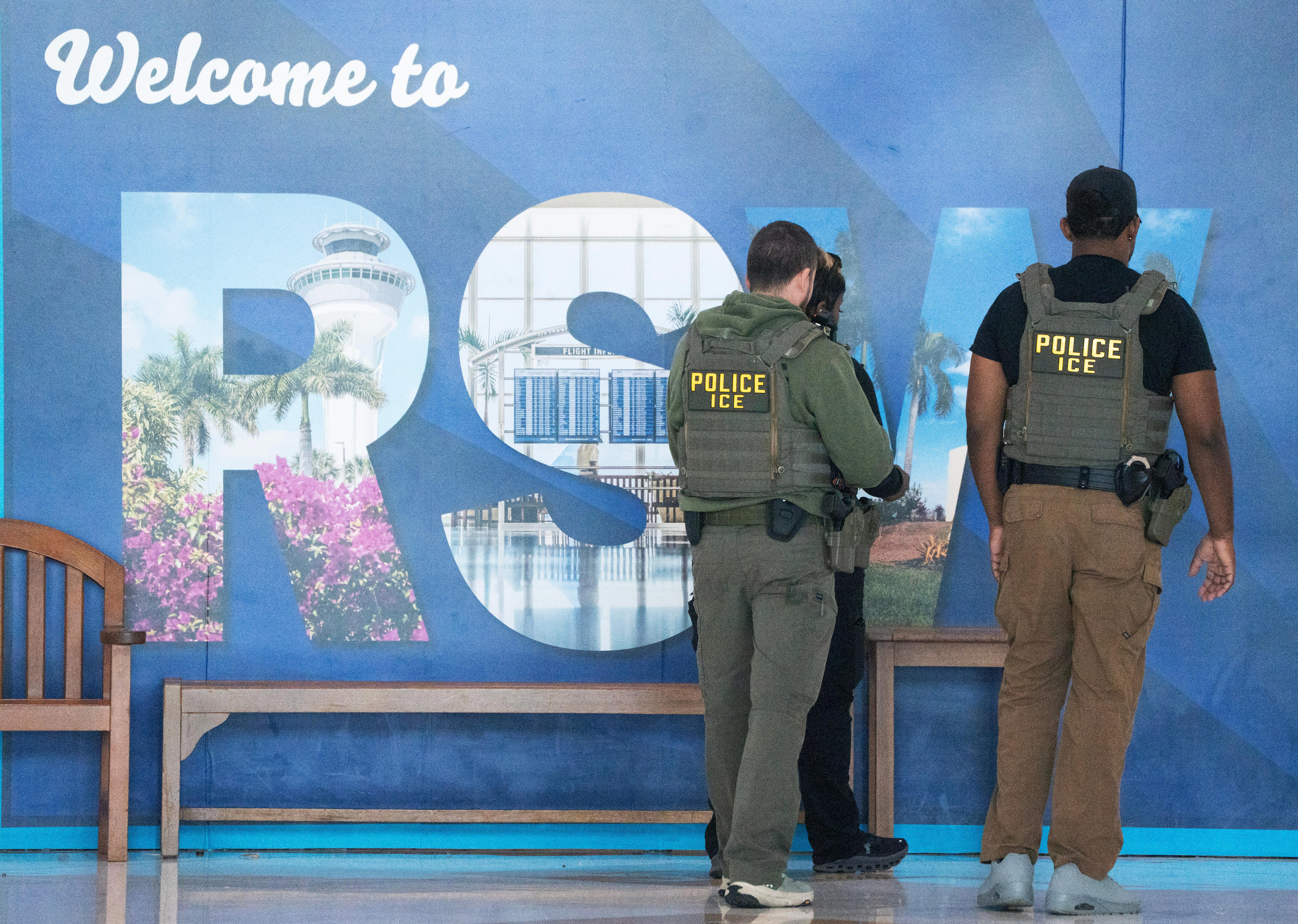ICE agents arrive at Florida airport, assist with TSA wait lines