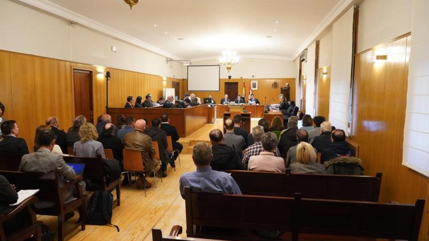 El fiscal y las acusaciones del caso ataúdes descartan el “chantaje” de ...