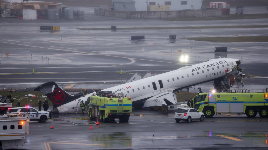 LaGuardia Airport's deadly runway crash causing issues for travelers ...