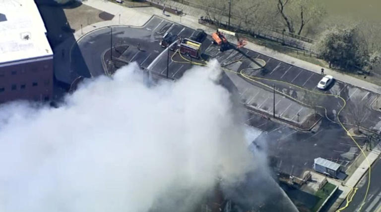 Video: Floyd County historic courthouse in downtown Rome fully engulfed ...