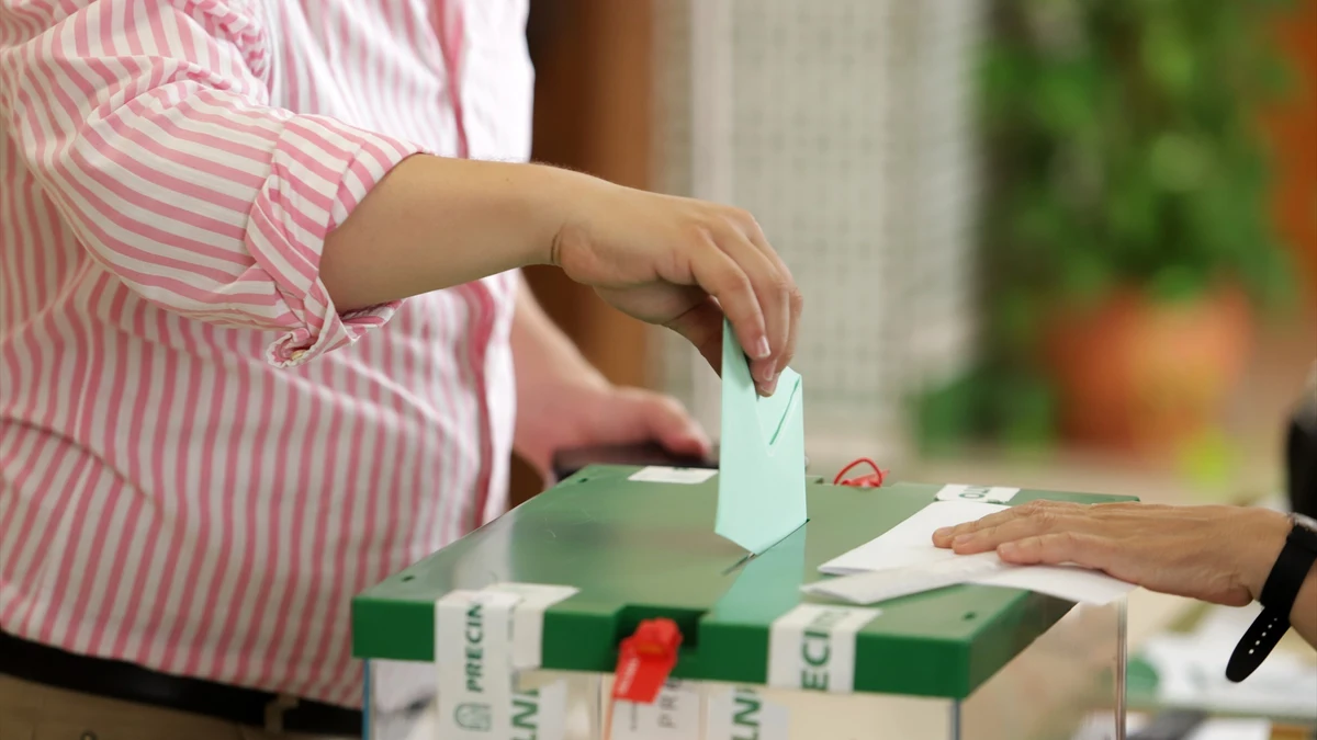 Andalucía tuvo su menor participación en las seis autonómicas ...