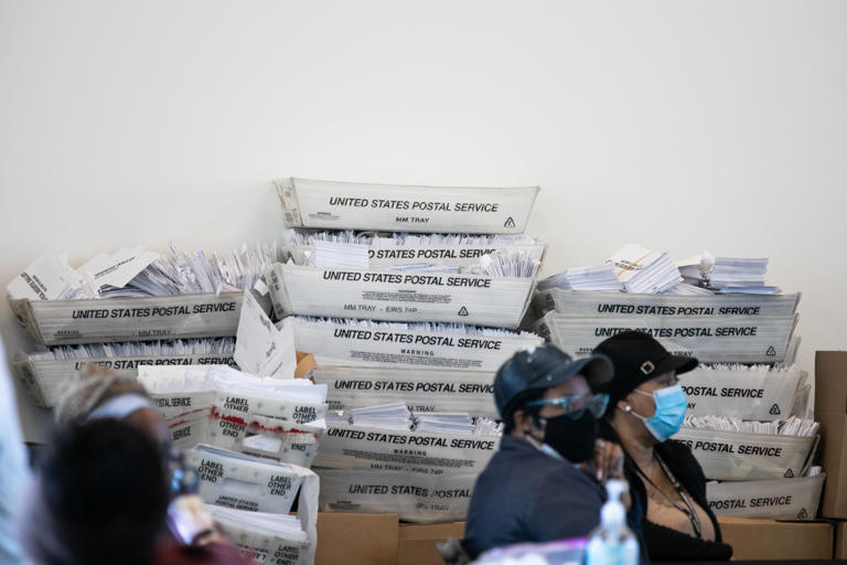 Trumpy sheriff gives bonkers reason for seizing 650K ballots