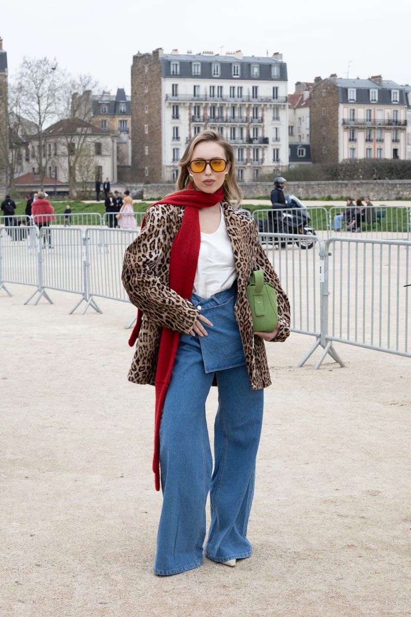 Jeans with heels are back—here’s how we’re wearing them now
