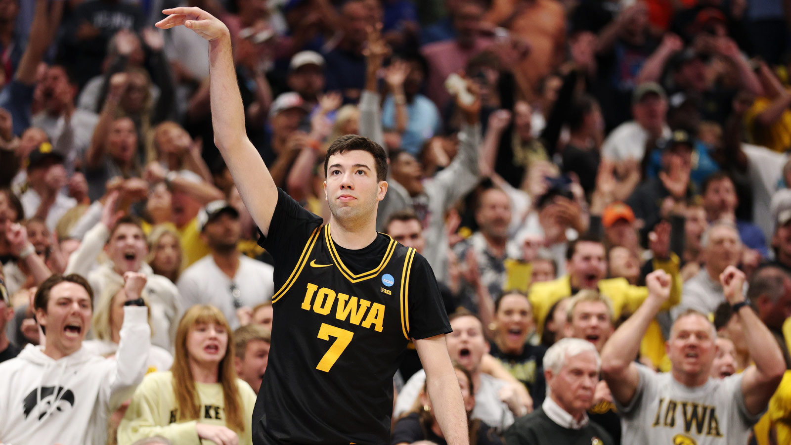 Iowa’s Ben McCollum admits Alvaro Folgueiras’ game-winner vs. Florida ...