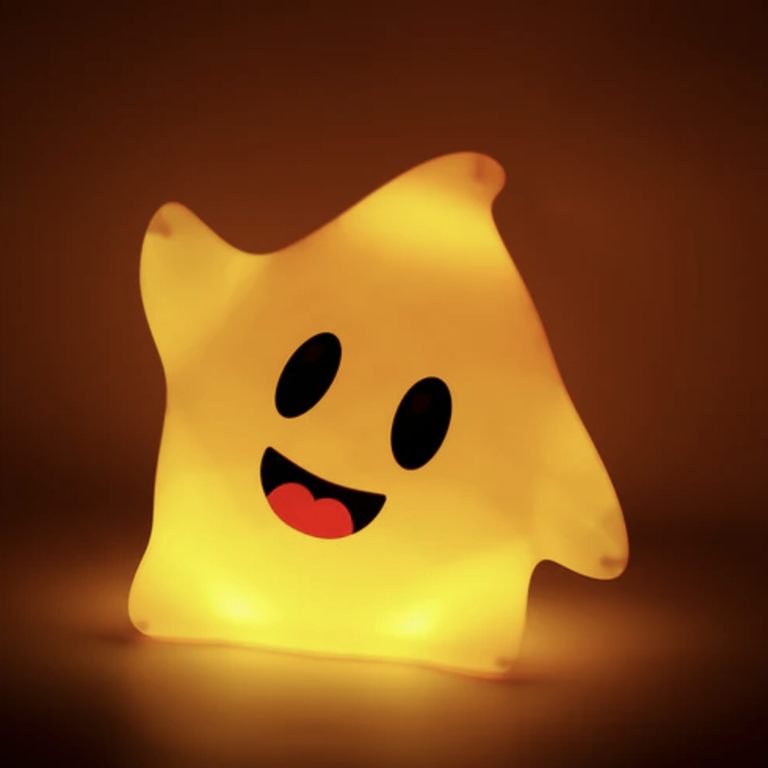 Super Mario Galaxy Luma and Yoshi popcorn buckets already sold out