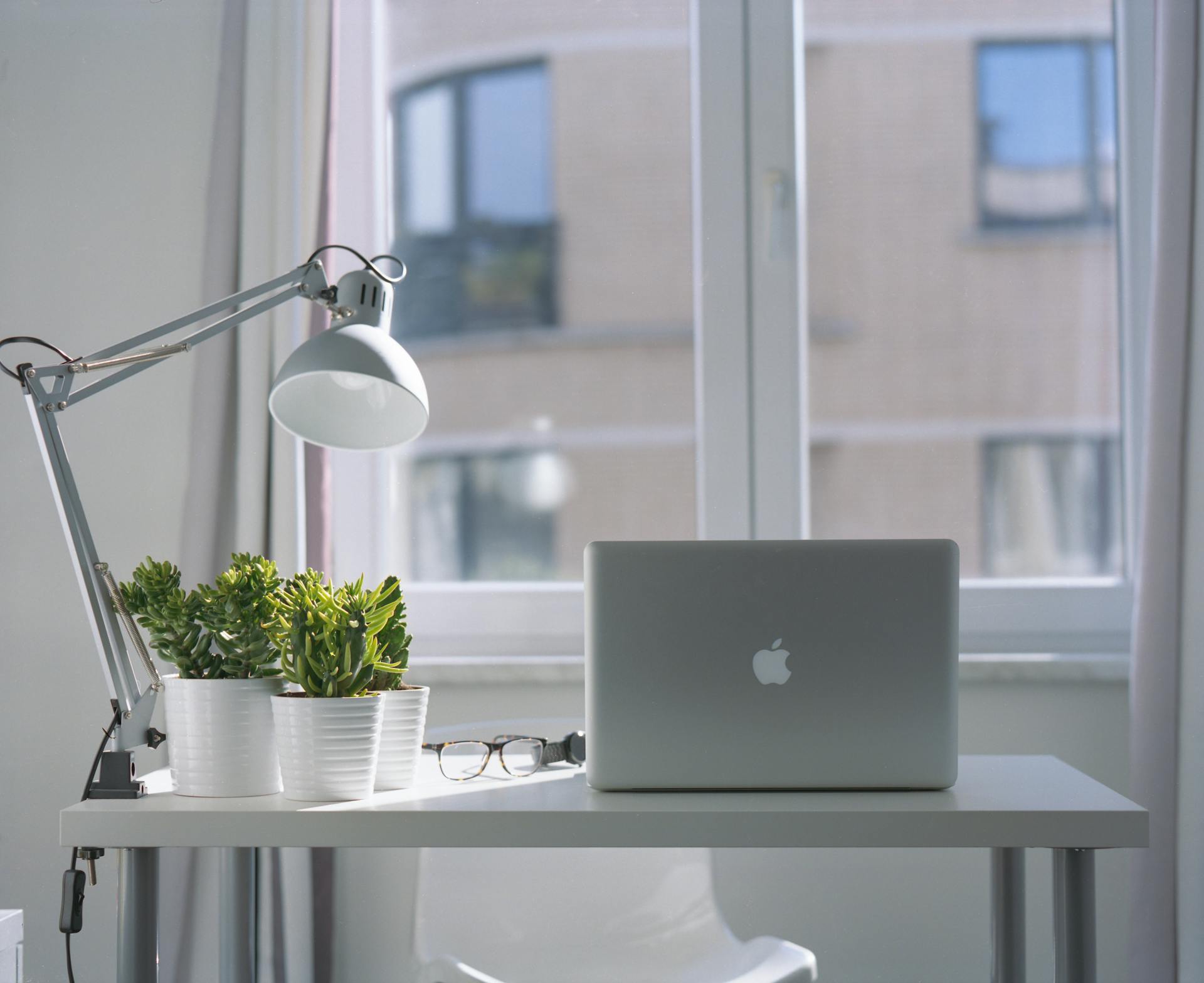 5 of the best home offices (and 5 of the worst for productivity)