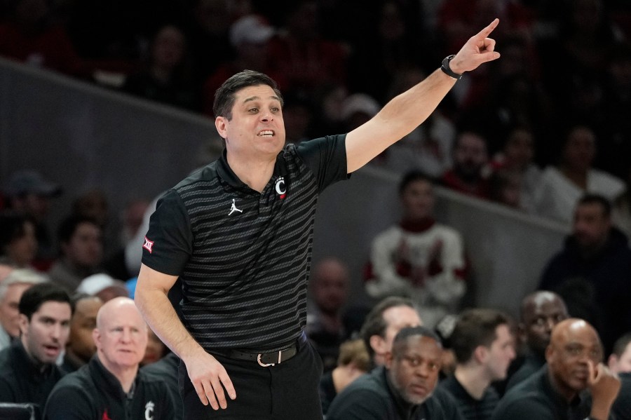 ‘Proven leader’: Former UNC player Wes Miller named as Charlotte 49ers ...