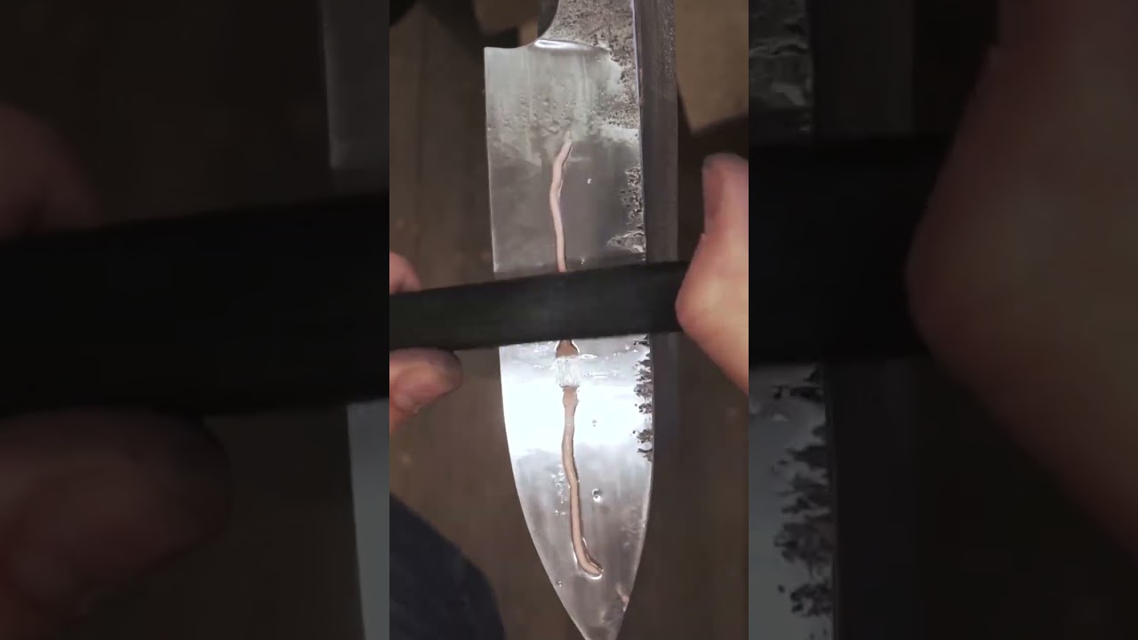 Stainless San Mai Damascus knife