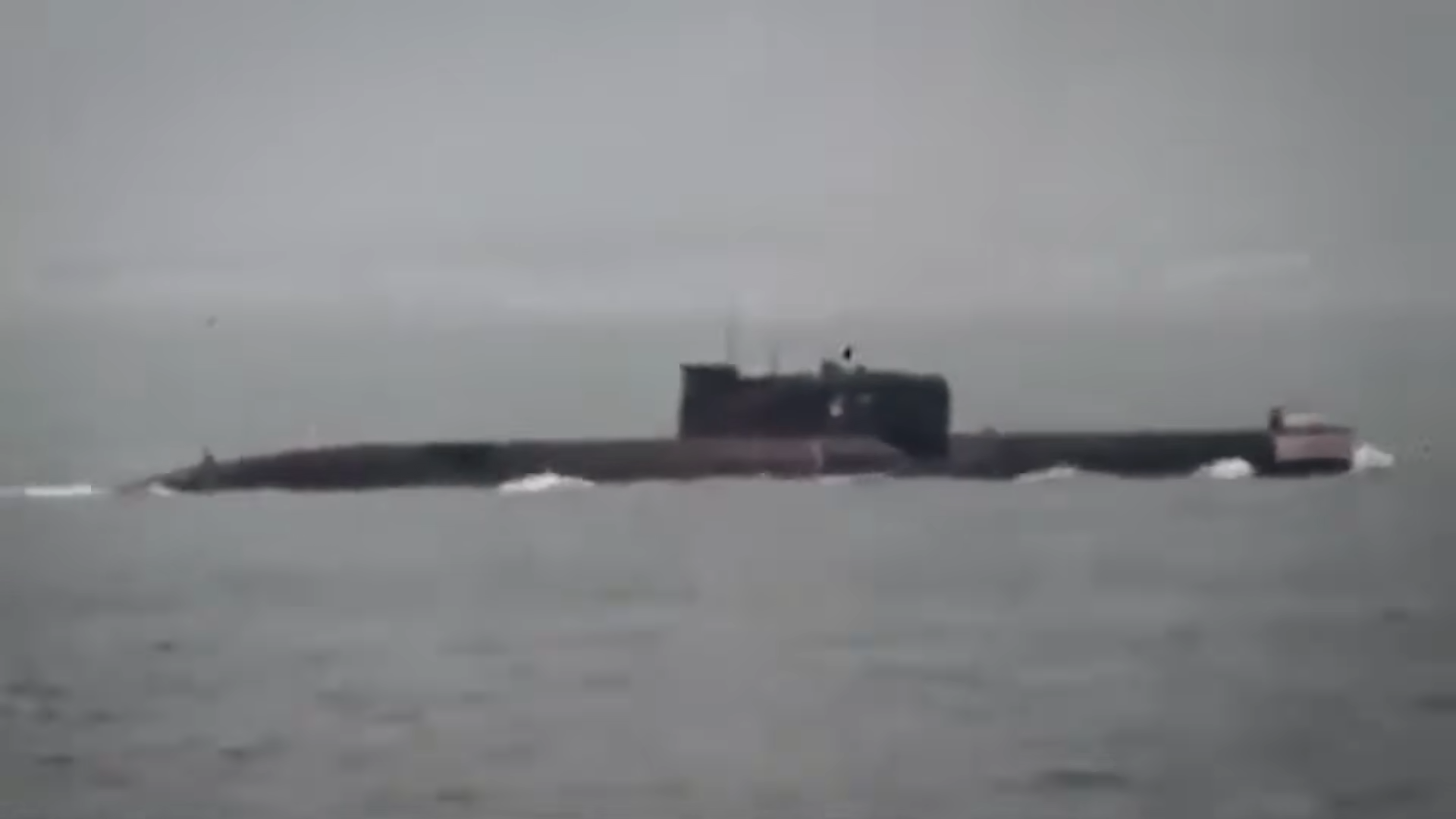 The CIA built a $3.3 billion operation to steal a submarine - it almost ...